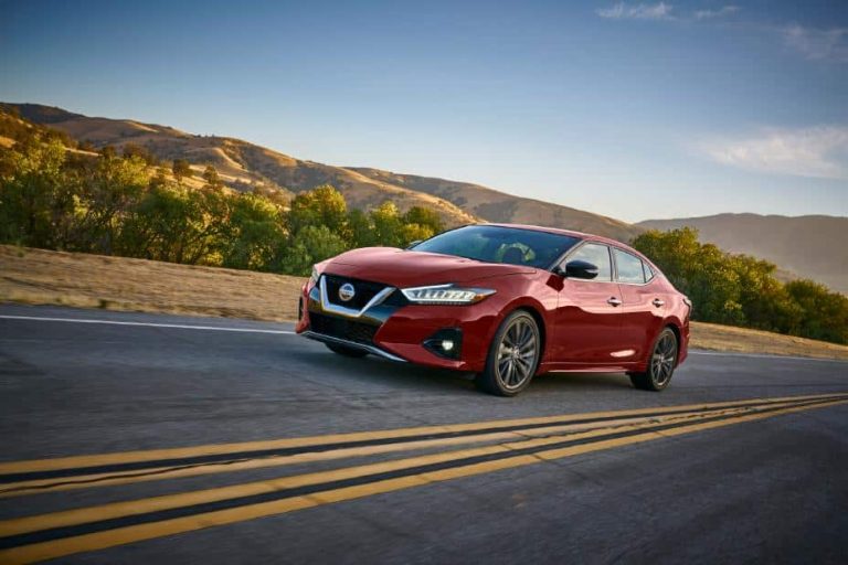 6 Popular Cars With Zero-Gravity Seats (With Pictures) | Motor & Wheels