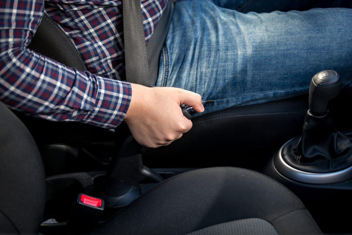 Do All Cars Have Emergency Brakes? (Basic Facts) – Motor & Wheels