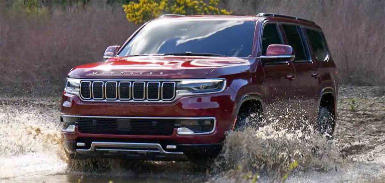 12 SUVs With More Headroom For Tall People (Sorted By Size)