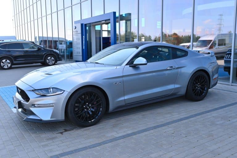 11 Sports Cars With Extra Leg Room (With Pictures) – Motor & Wheels