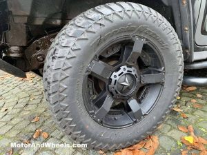 How Much Do Hummers Weigh? 4 Examples (With Pictures) – Motor & Wheels